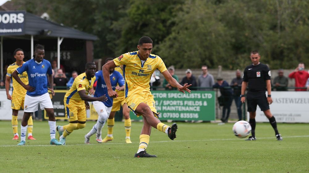 MATCH REPORT: WEALDSTONE 0-1 SOUTHEND | Southend United Football Club