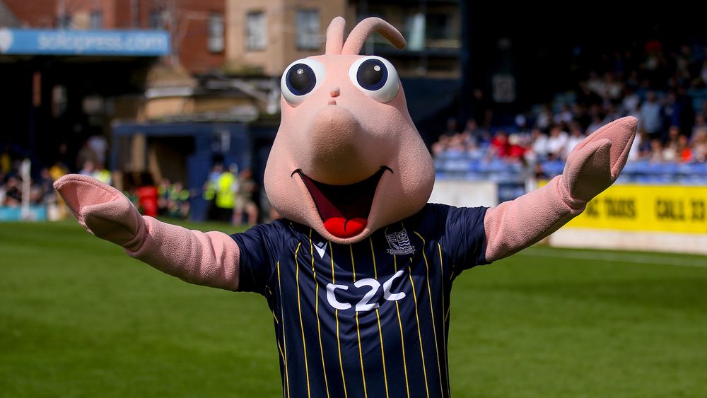 Sammy The Shrimp | Southend United Football Club