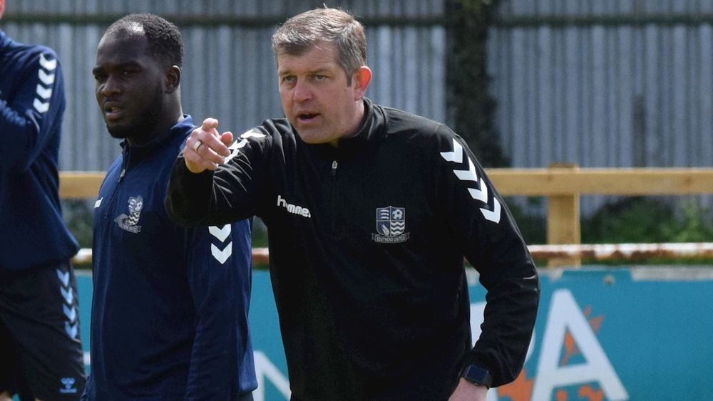 IAN HART TO LEAVE ACADEMY | Southend United Football Club