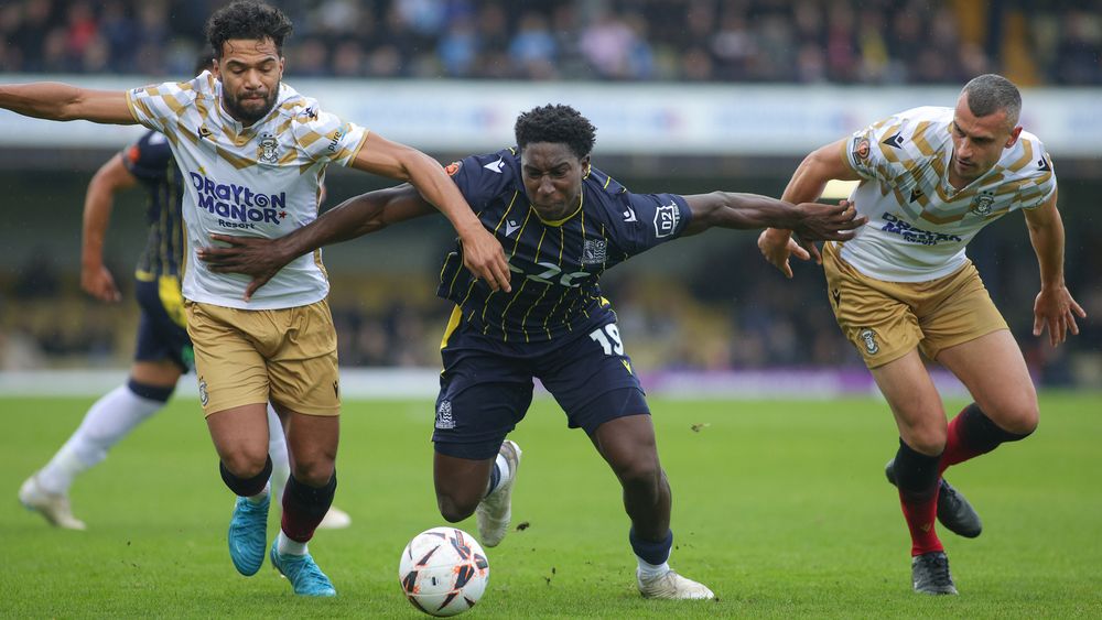 Pepple Is November Player of the Month | Southend United Football Club