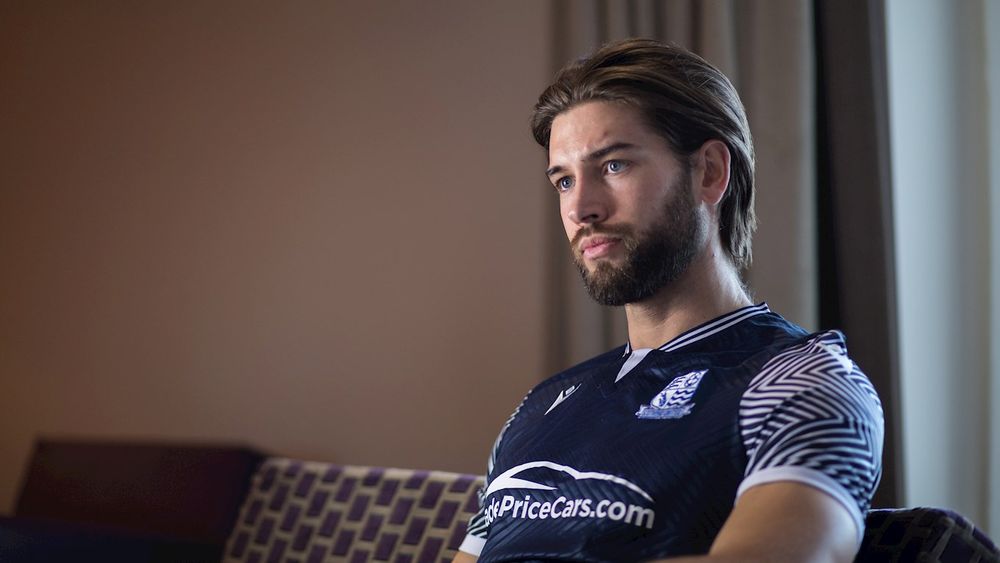 CARDWELL'S FIRST INTERVIEW | Southend United Football Club